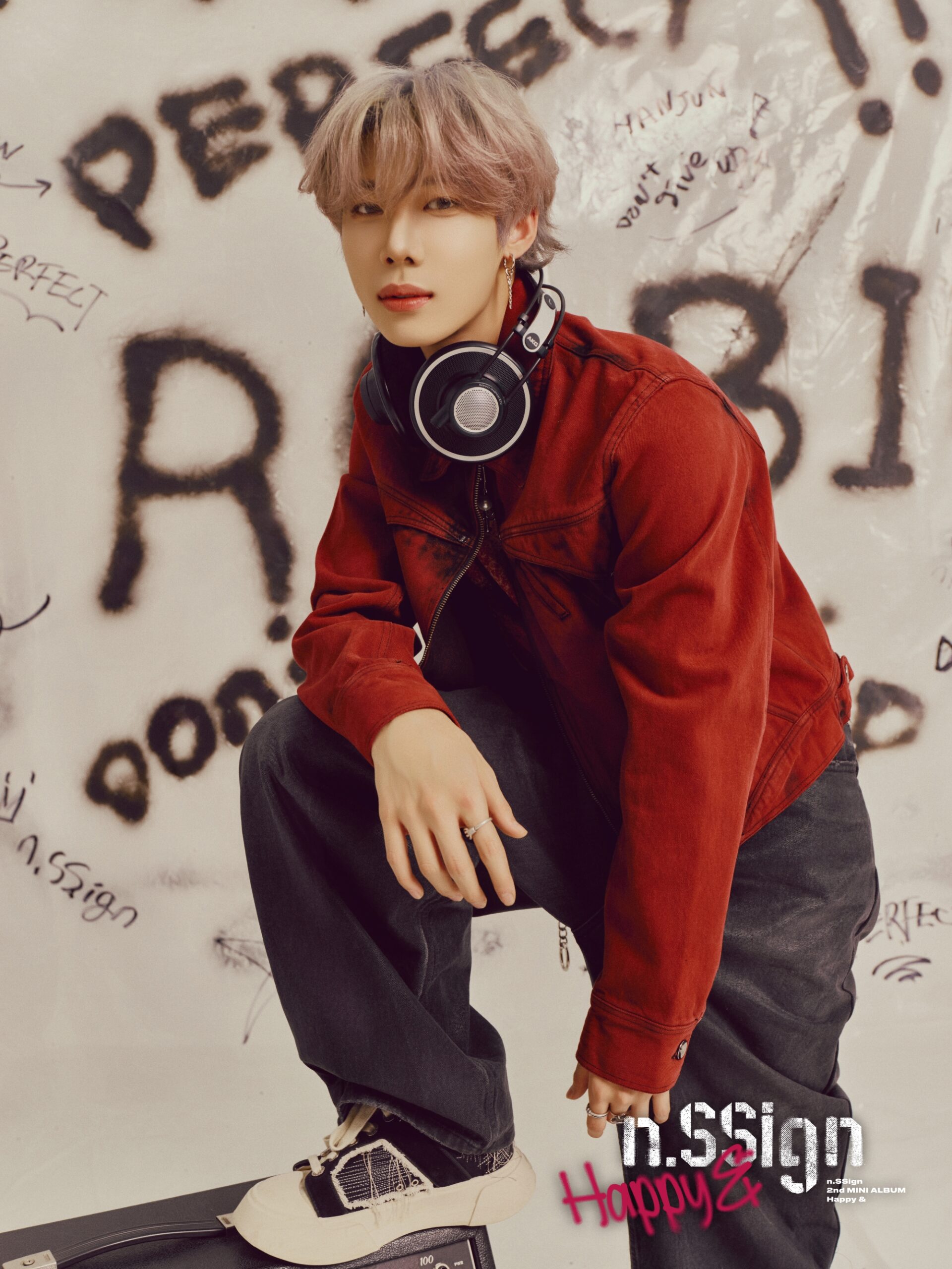 n.SSign 2nd MINI ALBUM ‘Happy &’ CONCEPT PHOTO ‘& I’ – n.SSign Official Site