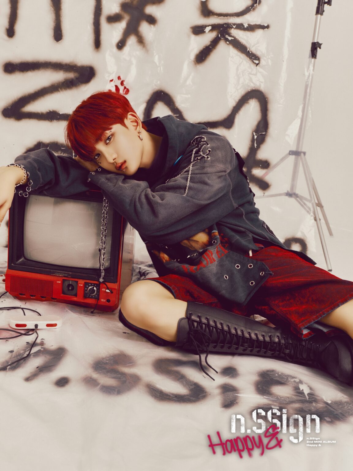 n.SSign 2nd MINI ALBUM ‘Happy &’ CONCEPT PHOTO ‘& I’ – n.SSign Official Site